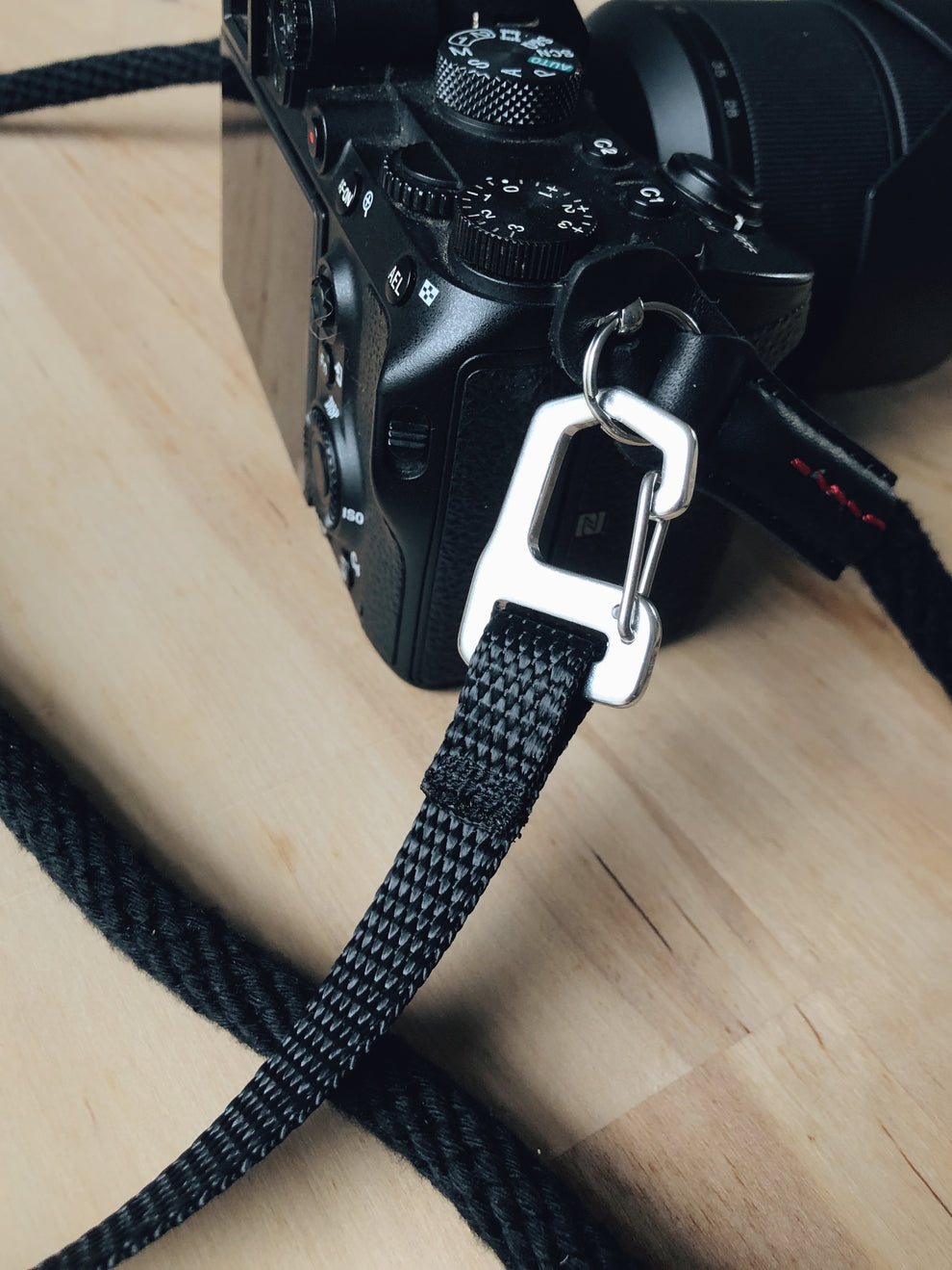 The Rille Cycling Camera Strap – Fernwee Shop